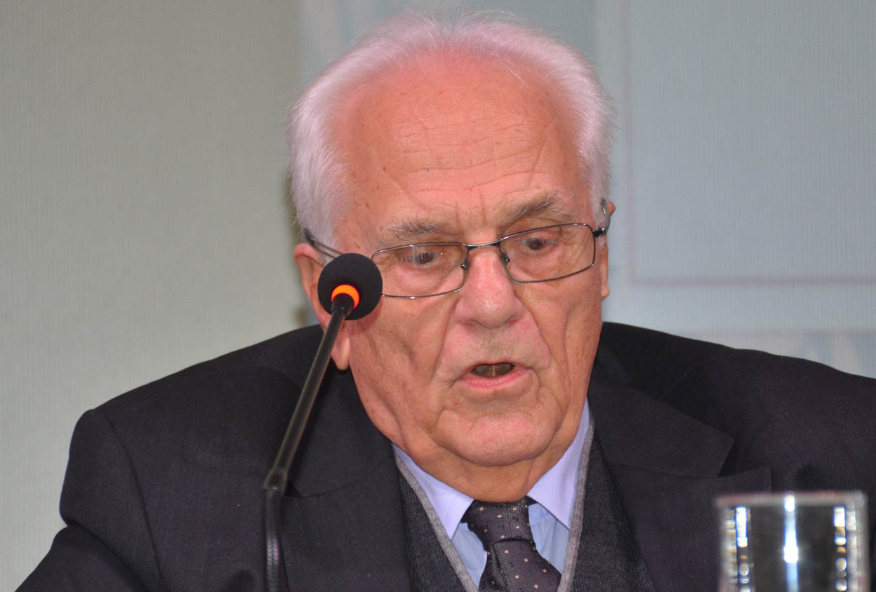 Νίκος Βατόπουλος: "Η περίπτωση της Λάρισας είναι συγκλονιστική ...