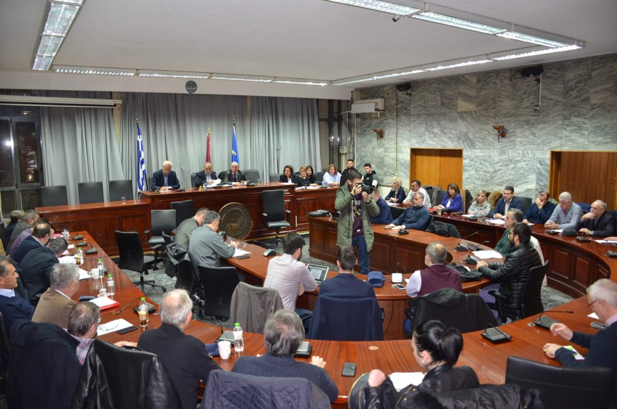 Η ημερήσια διάταξη θεμάτων συνεδρίασης δημοτικού συμβουλίου Λάρισας ...