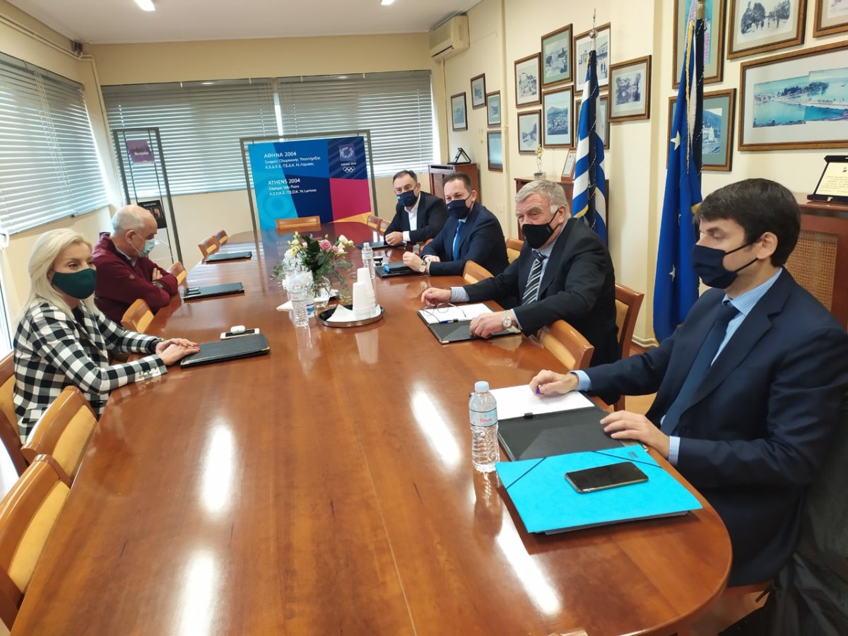 Στην ΠΕΔ Θεσσαλίας ο Στέλιος Πέτσας - LarissaPress