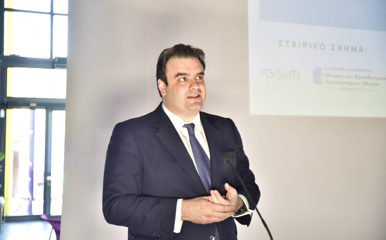Πιερρακάκης: Χειρουργήθηκε επιτυχώς στο πόδι μετά το ατύχημα που είχε ...