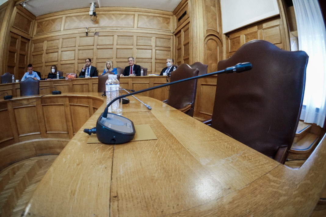 Εξεταστική για Τέμπη: «Παντελώς κολλημένη και παγωμένη η σύμβαση 717 ...