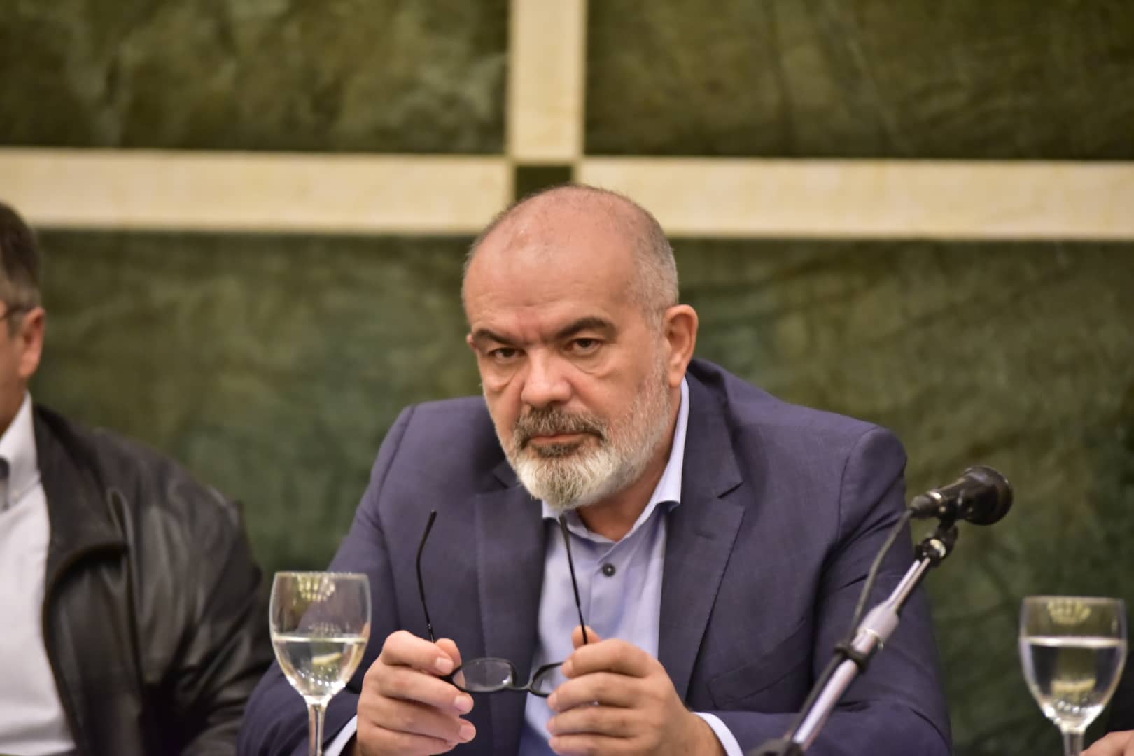 Υπόγειες διαδρομές και... εκπλήξεις - LarissaPress