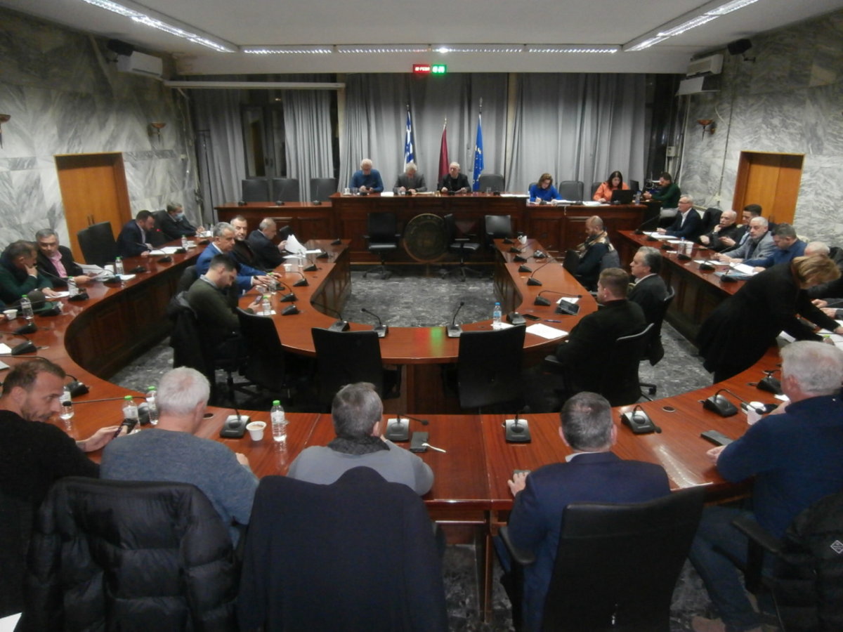 Η πρώτη ειδική συνεδρίαση του Δημοτικού Συμβουλίου Λαρισαίων για το νέο ...