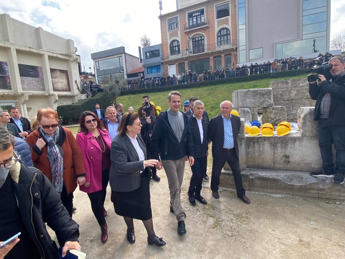 Μητσοτάκης: Με την ολοκλήρωση του Αρχαίου Θεάτρου η Λάρισα αλλάζει ...