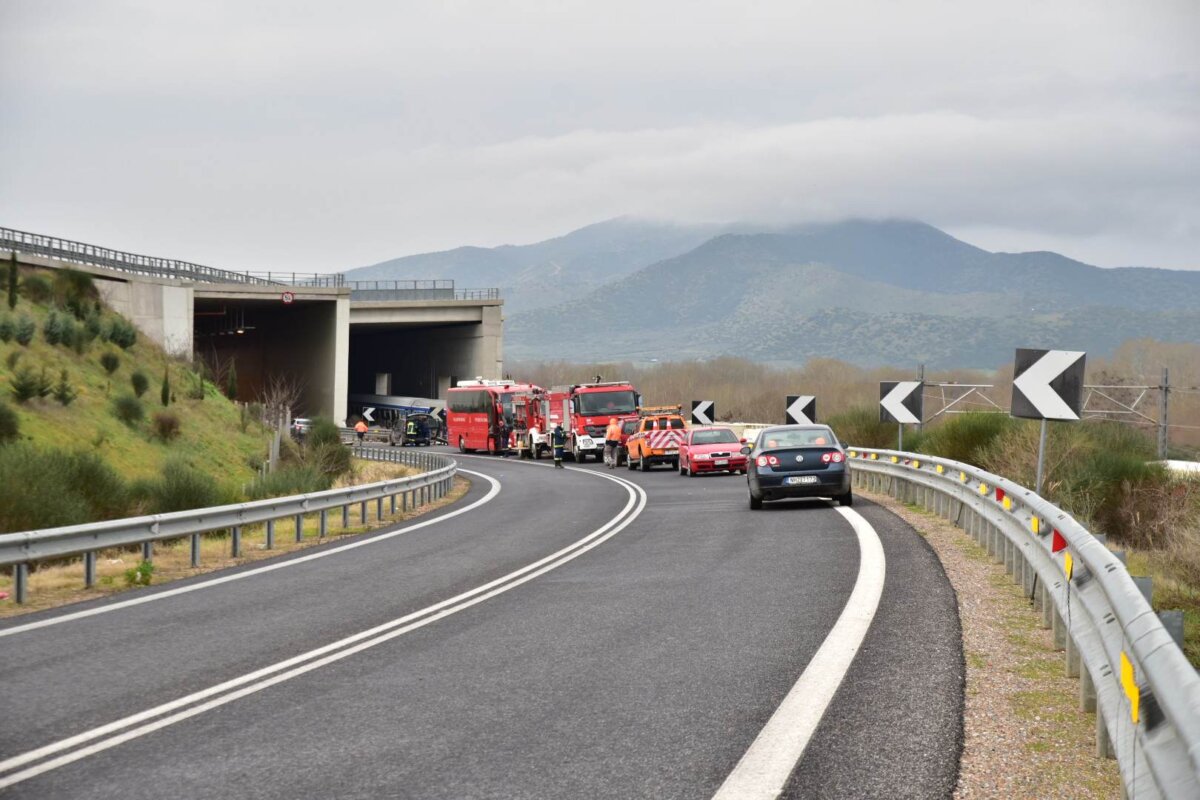 «Αξιοθέατο»… - LarissaPress