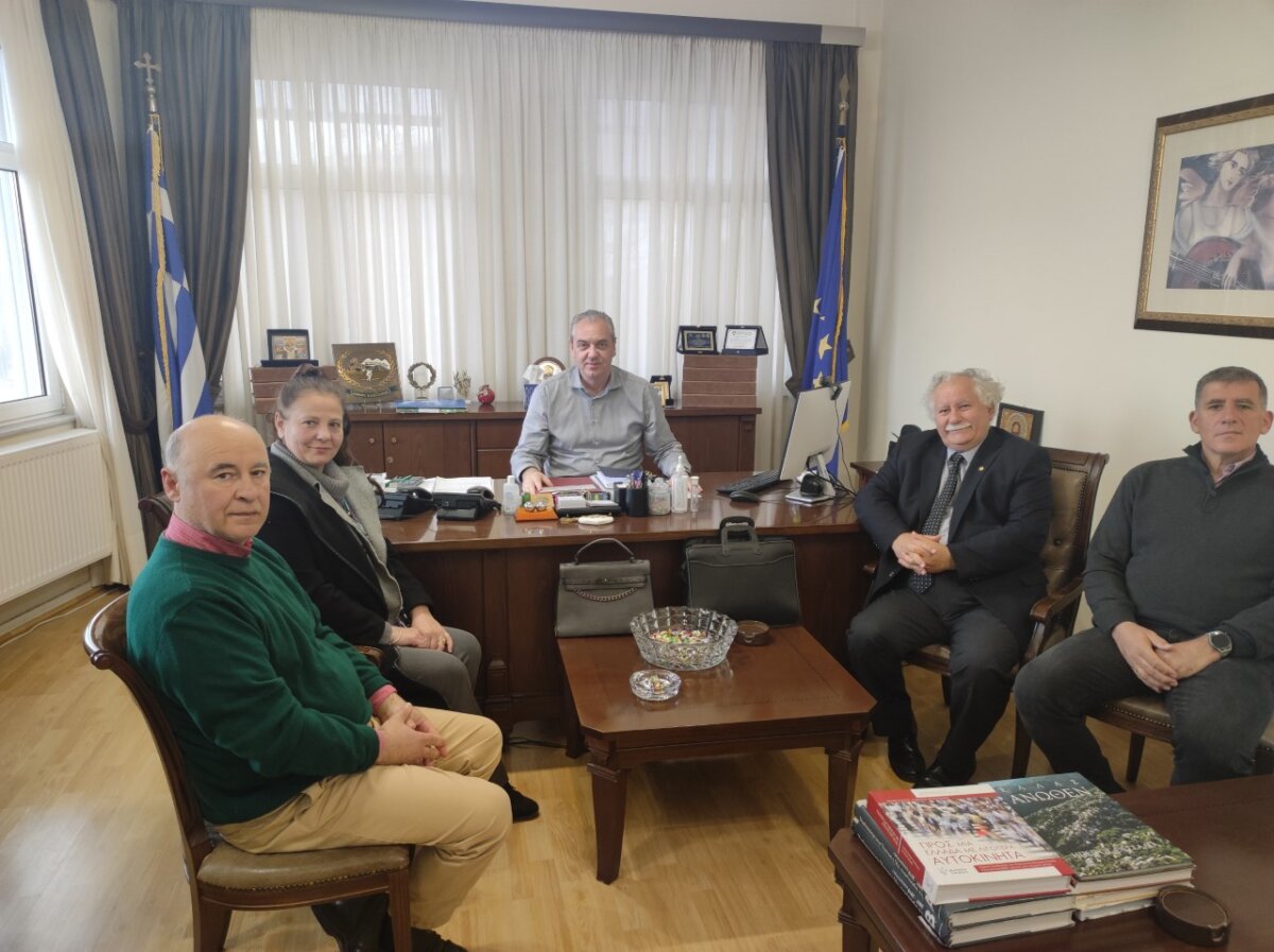 Συνάντηση Δημάρχου Ελασσόνας με το Δίκτυο «Περραιβία» και το Δίκτυο ...
