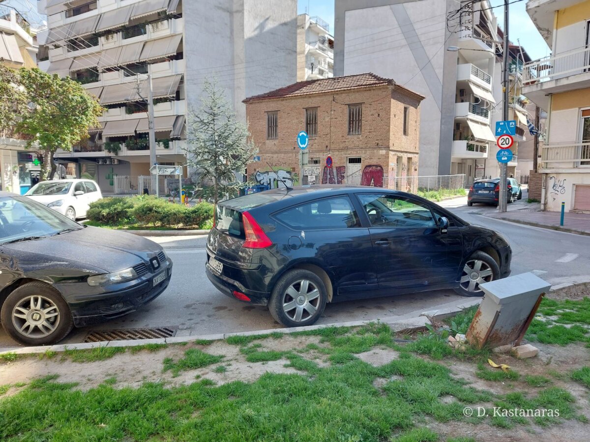 Τα στραβά και τα ανάποδα της Λάρισας: Κυκλικό πάρκινγκ και… κρεβάτια ...