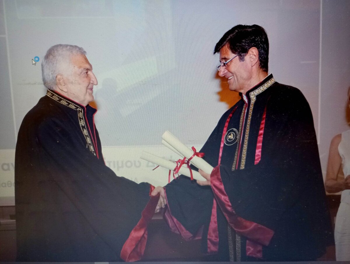 Επίτιμος διδάκτωρ του Πανεπιστημίου Θεσσαλίας αναγορεύτηκε ο καθηγητής ...