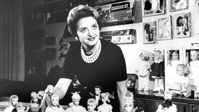 Barbie: Τι πρέπει να γνωρίζετε για την Ruth Handler, την αμφιλεγόμενη ...