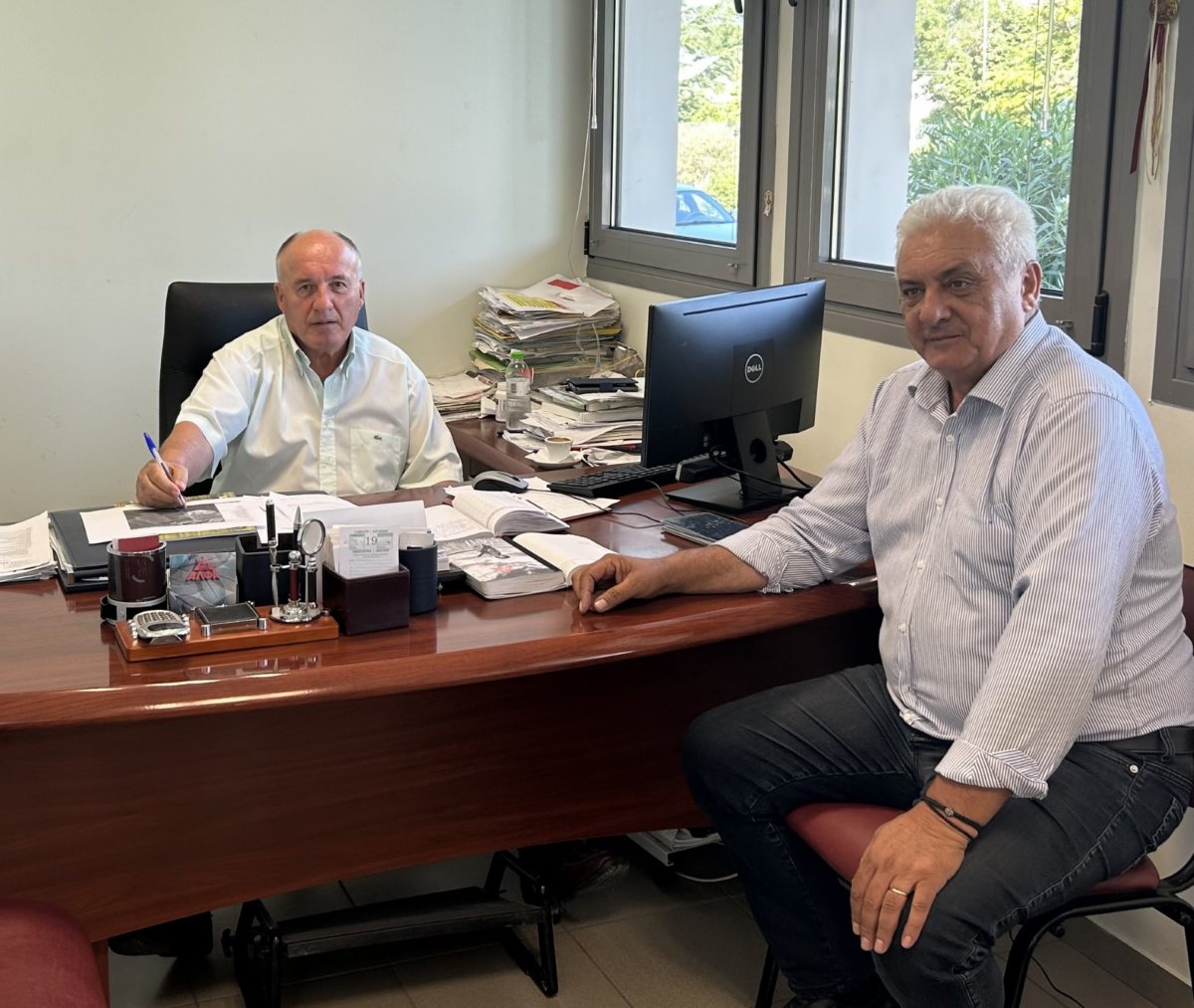 Σε ΔΑΟΚ και ΕΛΓΑ ο Κώστας Κολλάτος για τους αμυγδαλοπαραγωγούς ...