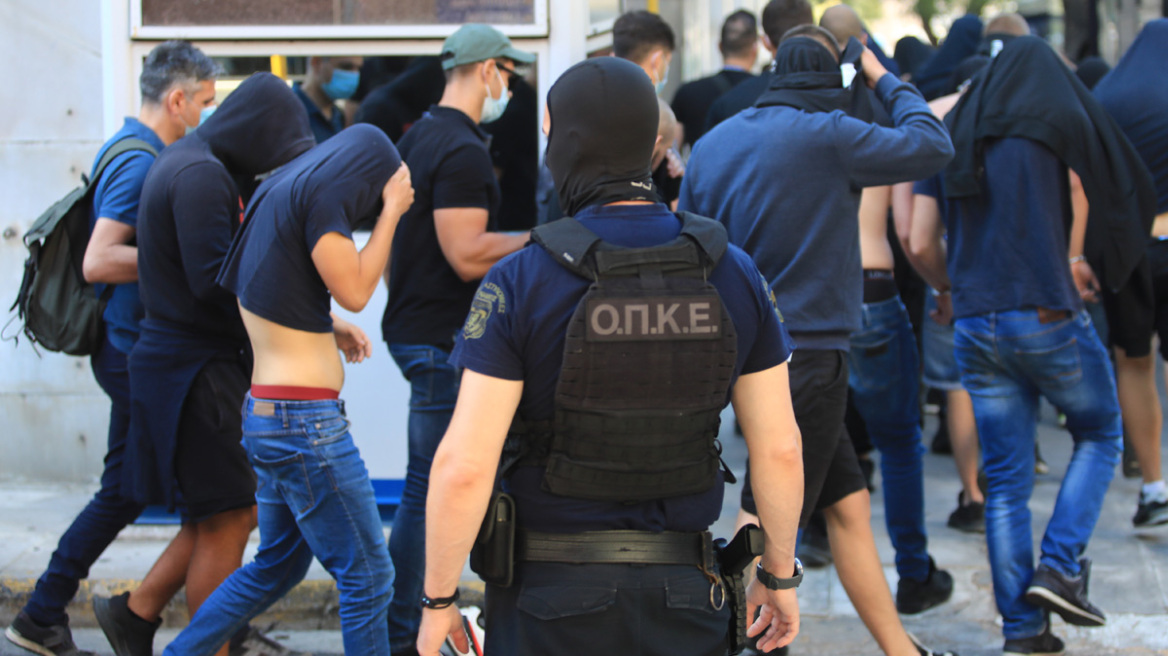 Οπαδική βία: Καταθέτουν τις προτάσεις τους οι αστυνομικοί διευθυντές ...