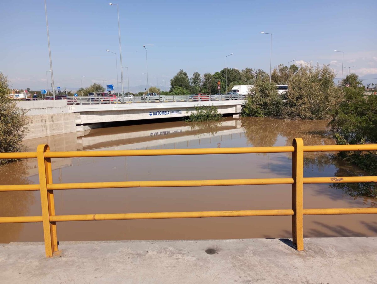 ΕΠΕΙΓΟΥΣΑ ΑΝΑΚΟΙΝΩΣΗ - Εκκένωση ισόγειων εργατικών κατοικιών Γιάννουλης ...
