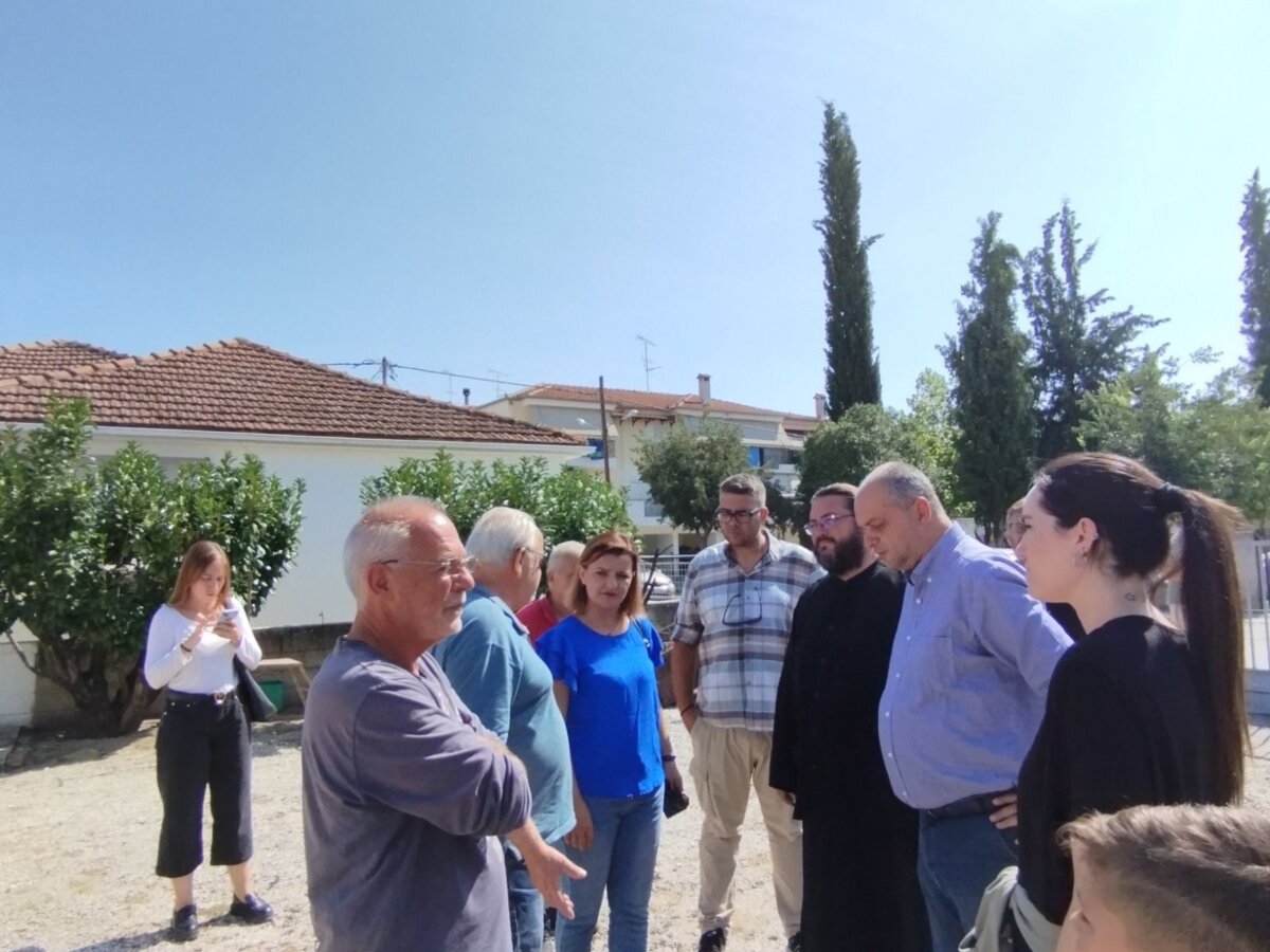 Στις πλημμυρισμένες περιοχές του νομού Λάρισας ο Χρήστος Καπετάνος ...