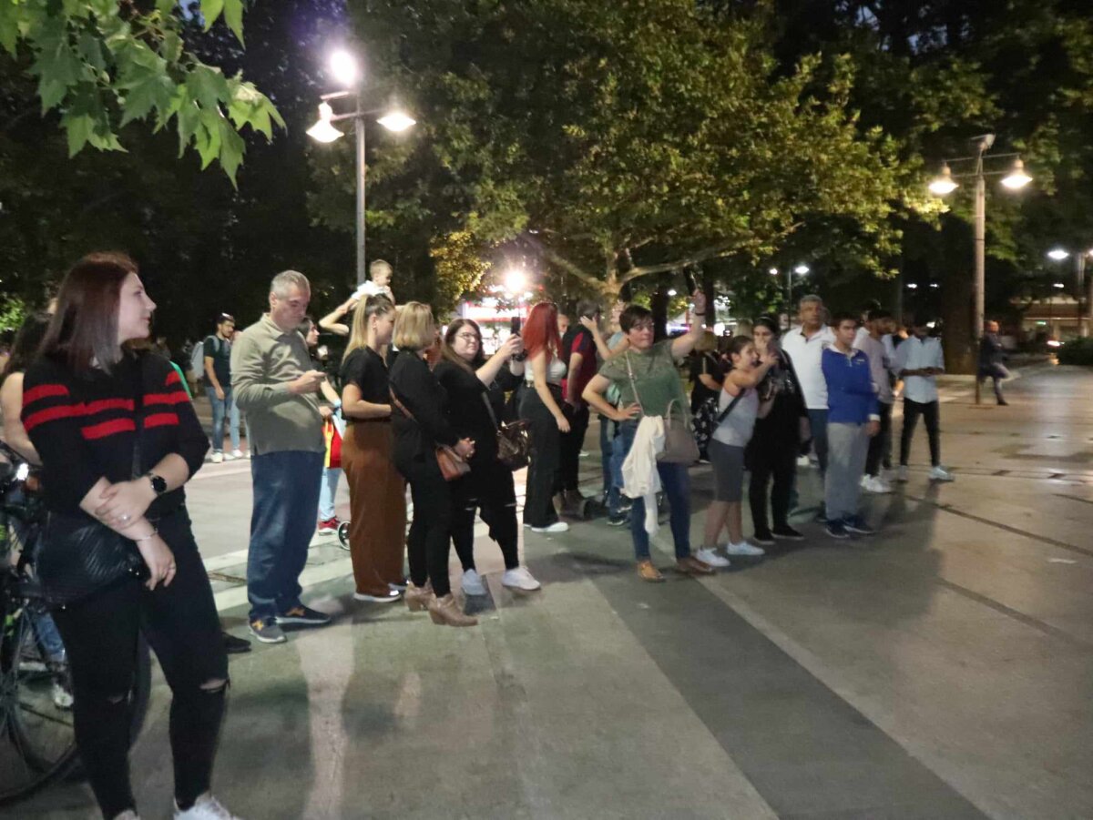 Λάρισα: Συναυλία αλληλεγγύης με τους ΕΝΑΛΛΑΞ για τους πλημμυροπαθείς ...