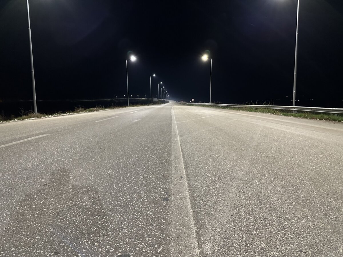 Νέα φωτιστικά τύπου LED τοποθέτησε η Περιφέρεια Θεσσαλίας στον κόμβο ...