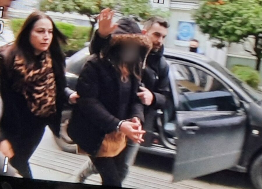 Στα δικαστήρια υπό άκρα μυστικότητα η 39χρονη για τη δολοφονία του ...