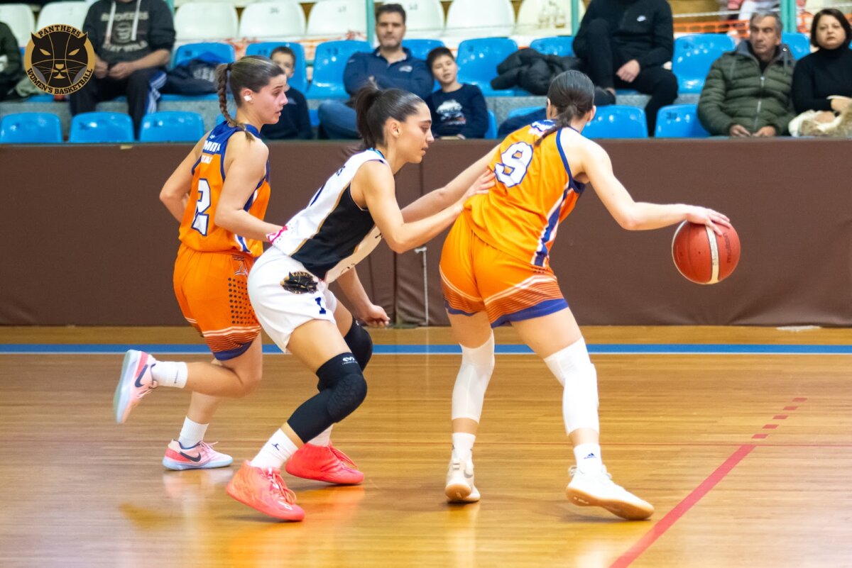 Τίτλοι τέλους για την ομάδα μπάσκετ Γυναικών της Ολύμπιας Λάρισας ...