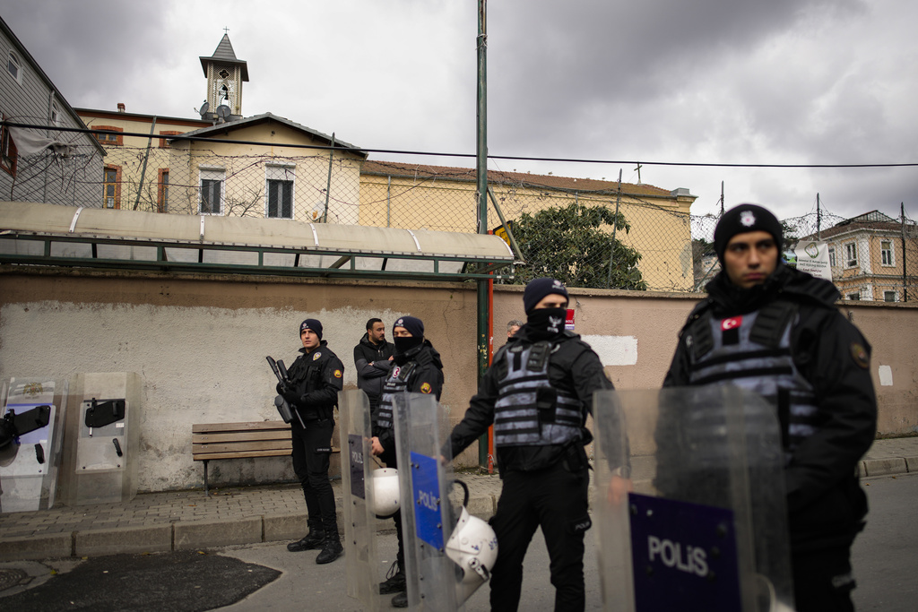 Ρώμη: Στο πλευρό της ιταλικής καθολικής εκκλησίας στην Κωνσταντινούπολη ...