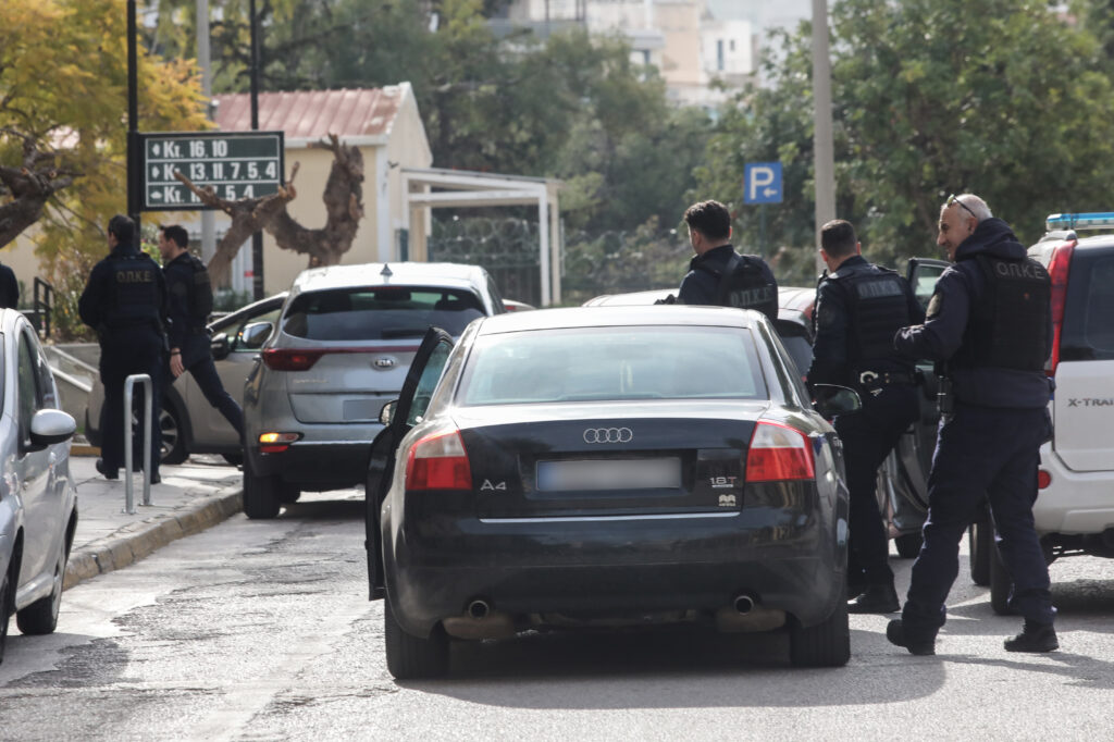 Στον εισαγγελέα του Ναυτοδικείου οι δυο ΟΥΚαδες – Στην Εισαγγελία της ...