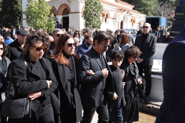Ηλίας Λογοθέτης: Το τελευταίο αντίο στον σπουδαίο ηθοποιό - LarissaPress