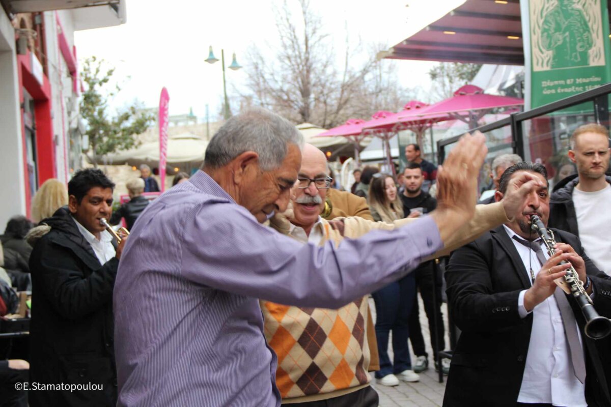 Ο Μιχάλης Μαντέλας και τα χάλκινα της Γουμένισσας στο Φρούριο ξεσήκωσαν ...