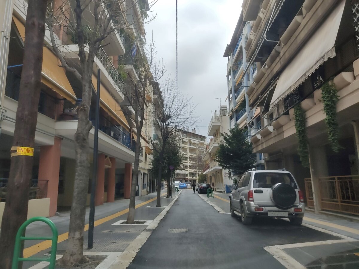 Δήμος Λαρισαίων: Με έργα στην Αιόλου συνεχίζεται η κατασκευή δικτύου ...