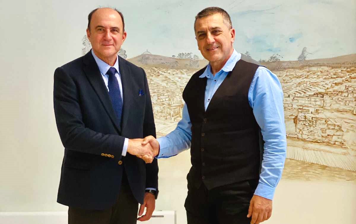 Τον Περιφερειάρχη Θεσσαλίας Δημήτρη Κουρέτα επισκέφτηκε ο υποψήφιος ...