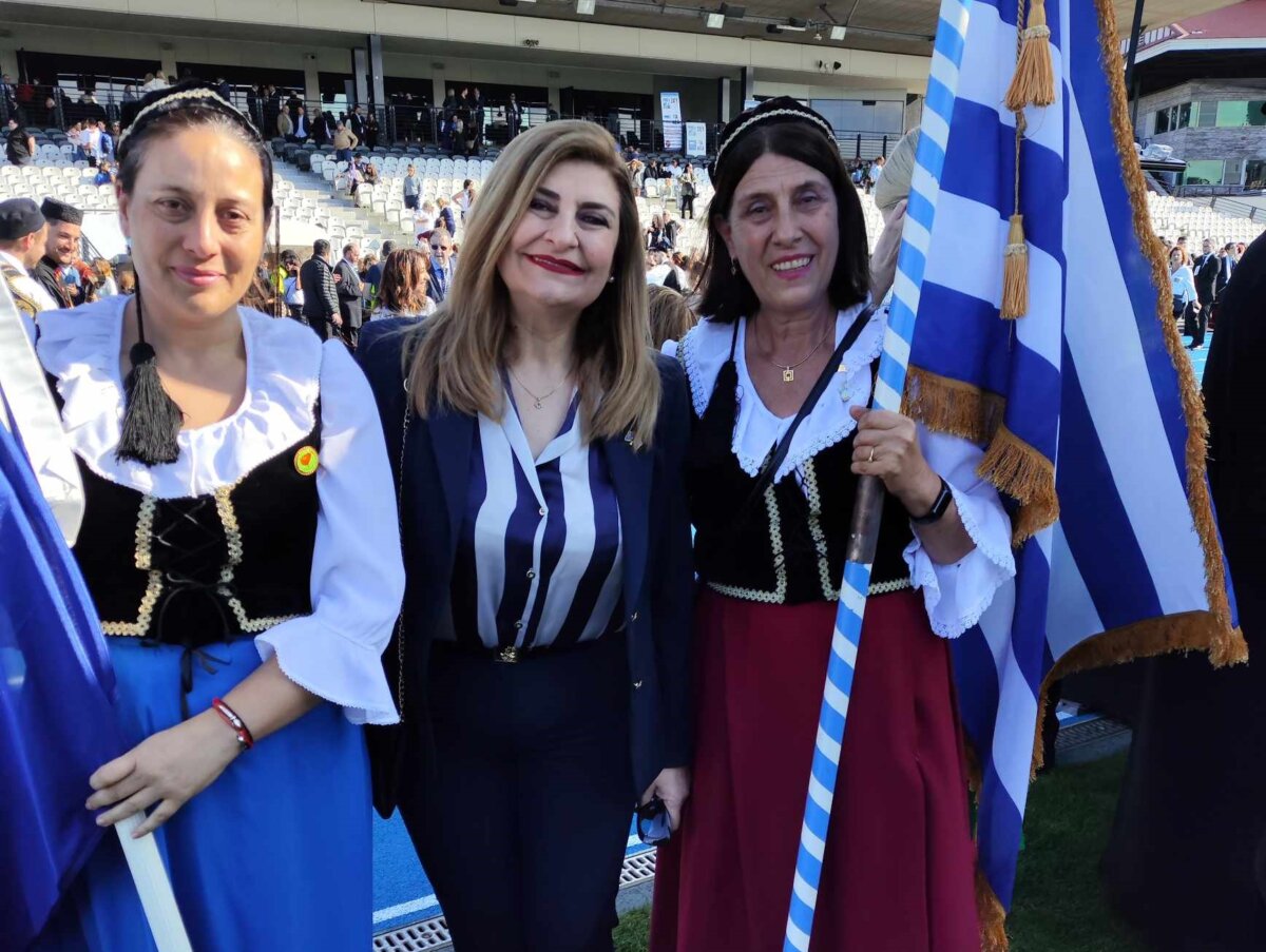 Λιακούλη: «Μπορεί οι Έλληνες να φεύγουν από την Ελλάδα, αλλά η Ελλάδα ...