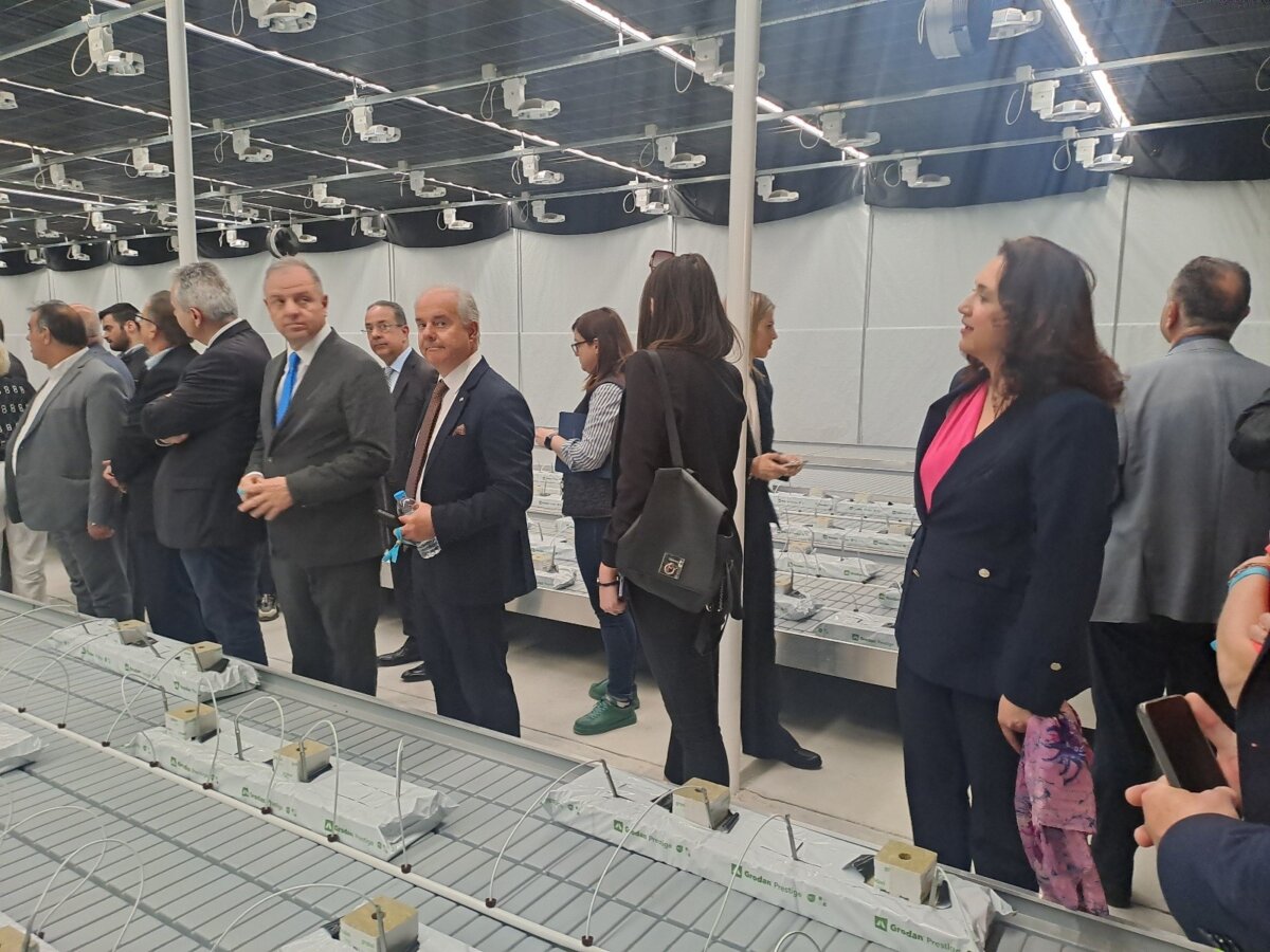 Στην παρουσίαση της μονάδας φαρμακευτικής κάνναβης CURITY PHARMA ο ...