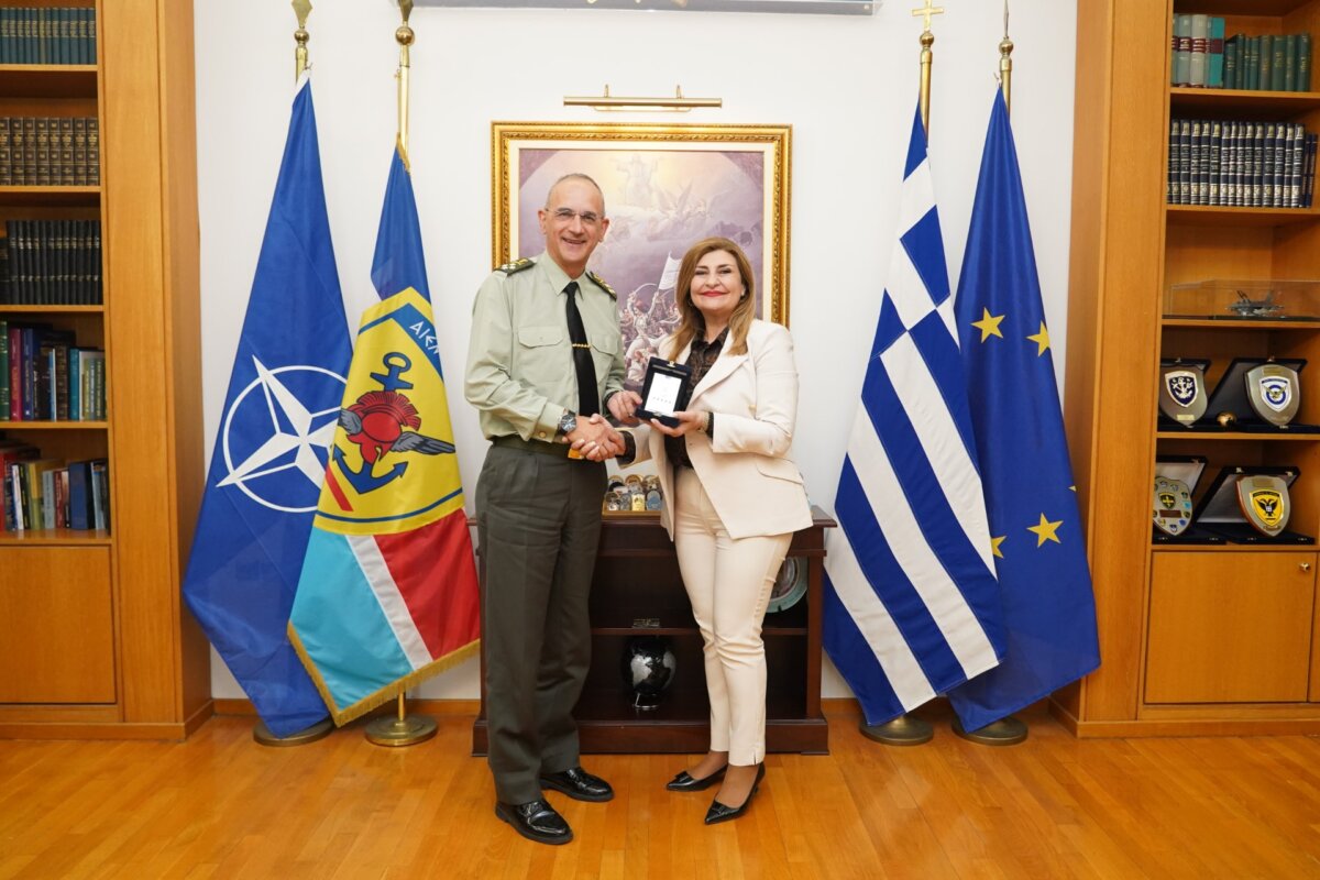 Λιακούλη με Α’ ΓΕΕΘΑ: «Η Λάρισα, κεντροβαρής περιοχή στα θέματα εθνικής ...