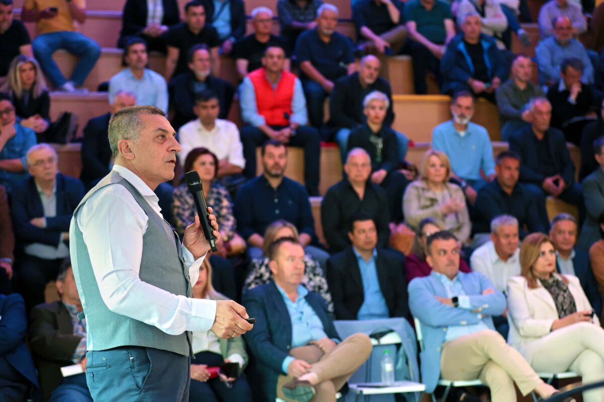 Δ. Κουρέτας: «Πού είμαστε, πού πάμε και με ποια εργαλεία» - LarissaPress
