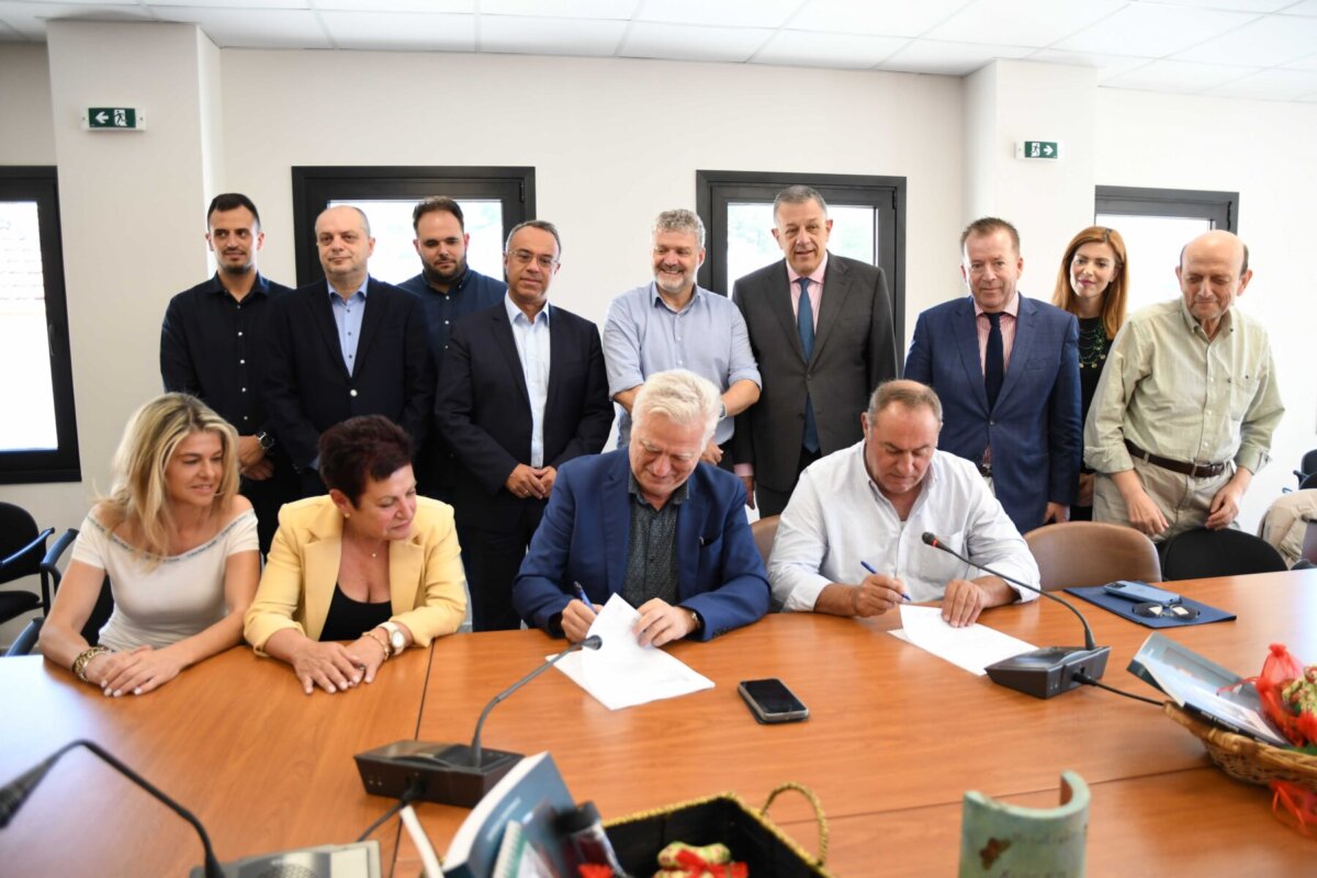 Οι γαλάζιες δημοσκοπήσεις για τη Θεσσαλία και η... αντάρα στην Αγιά ...