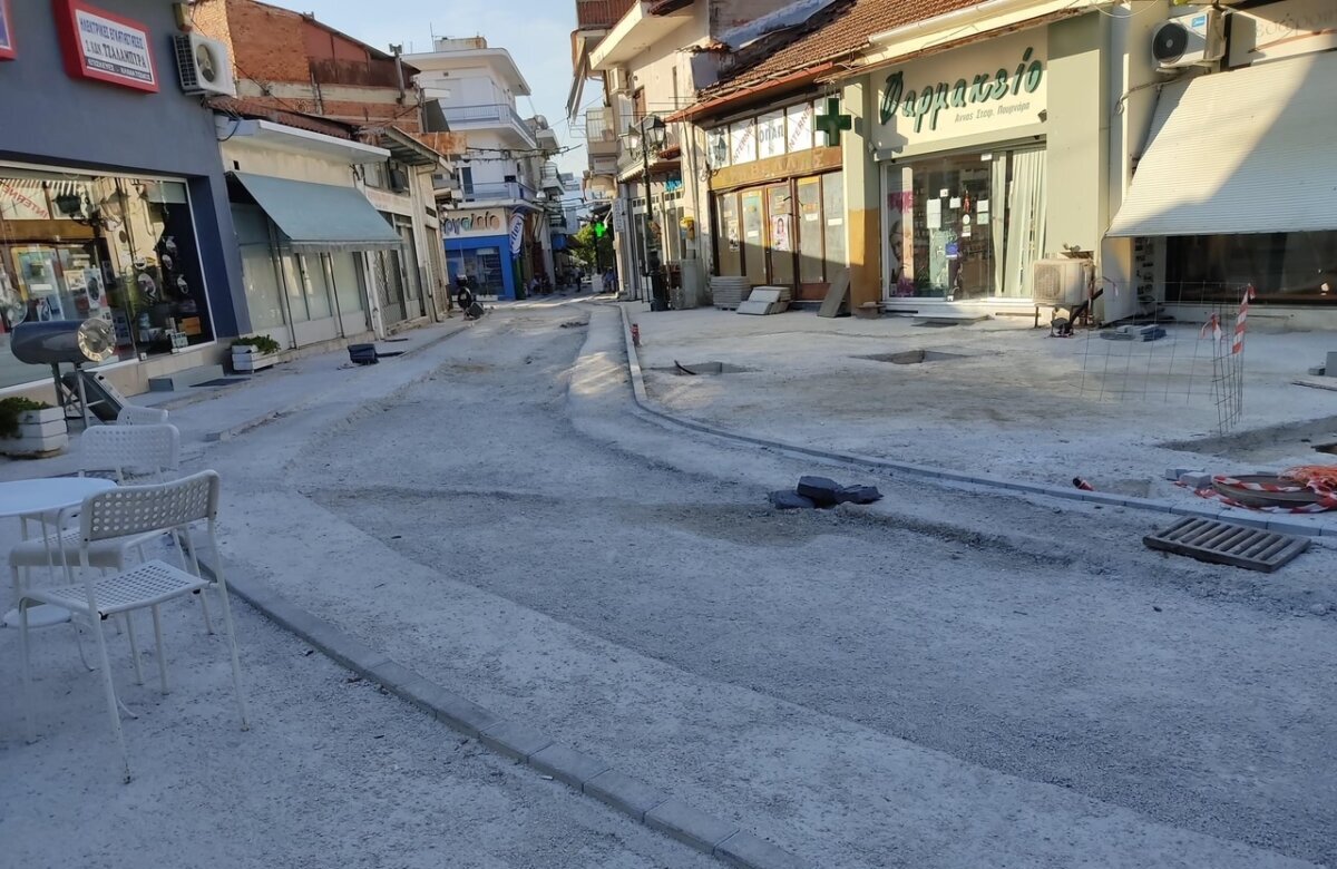 Δ. Καρανίκας: «Το Open Mall στην Ελασσόνα προχωρά κανονικά και θα ...