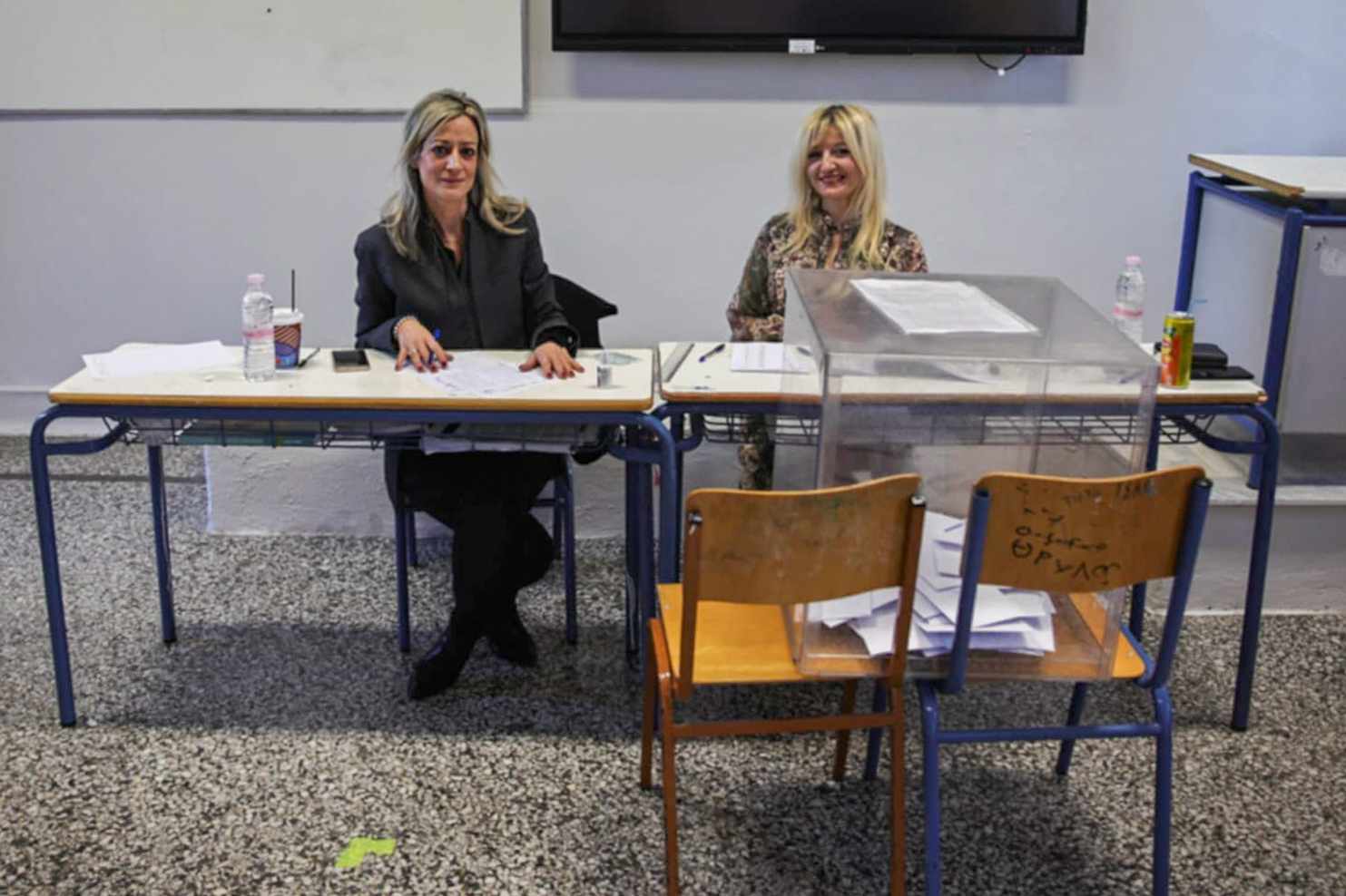 Πρωτιά της ΔΑΚΕ στις εκλογές της ΕΛΜΕ - LarissaPress