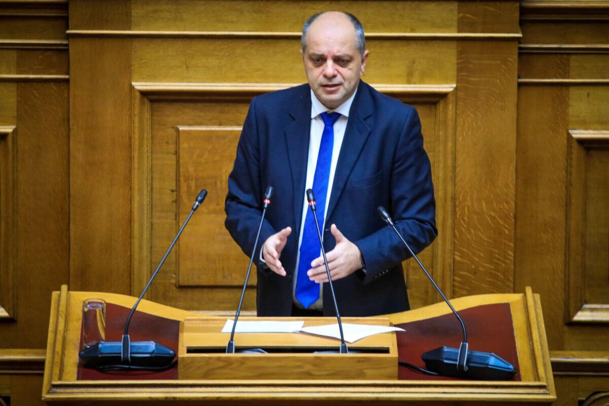 Καπετάνος στη Βουλή: «Η σταθερότητα της οικονομίας, επιτρέπει την ...