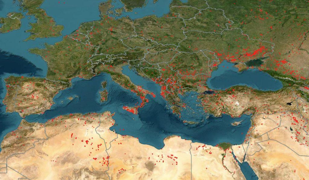 NASA: Εφιαλτικές οι δορυφορικές εικόνες από τις φωτιές στη Μεσόγειο ...
