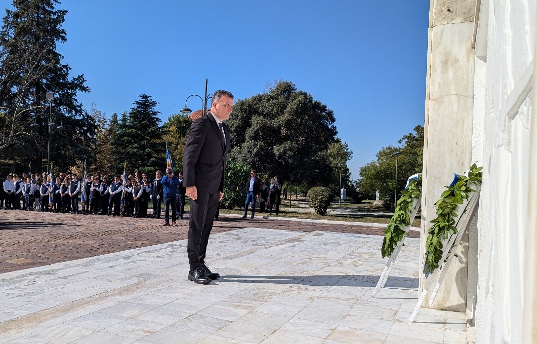 Μαμάκος: Καθημερινός αγώνας για δημοκρατία, δικαιοσύνη και ειρήνη ...