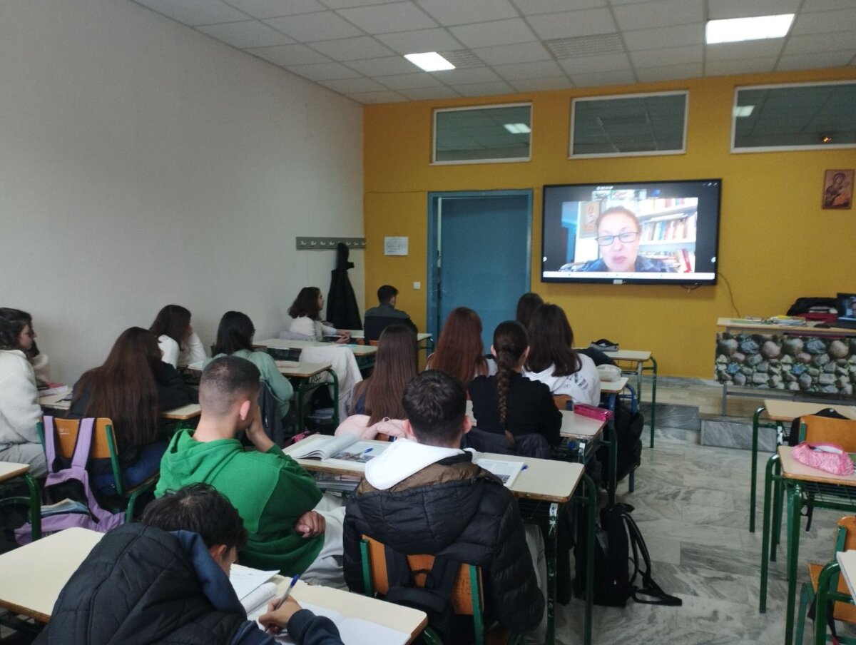 Το 12ο ΓΕΛ Λάρισας σε διαδικτυακή συνάντηση με συγγραφέα - LarissaPress